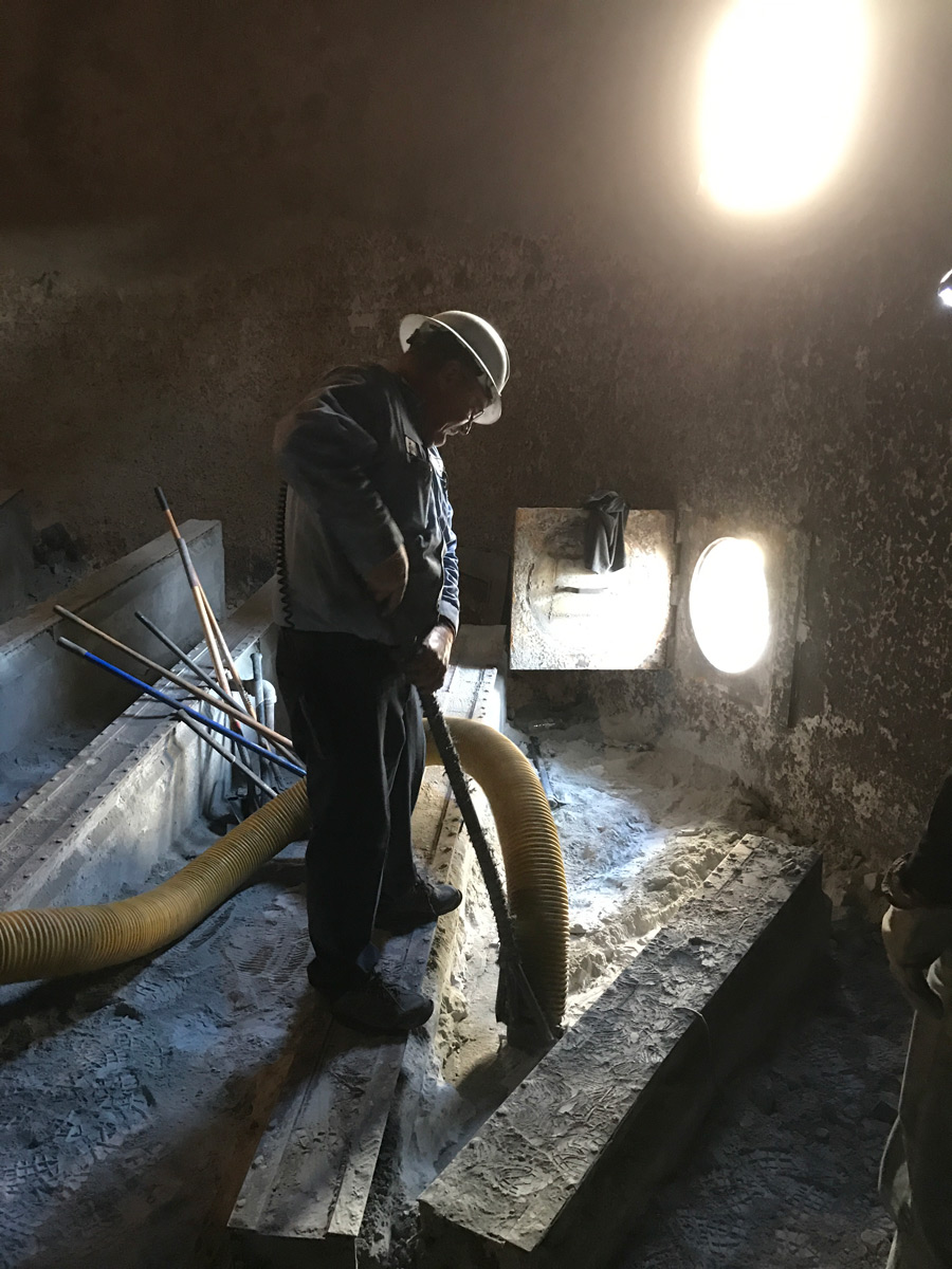 Silo Cleaning Photo Gallery | USA Silo Service